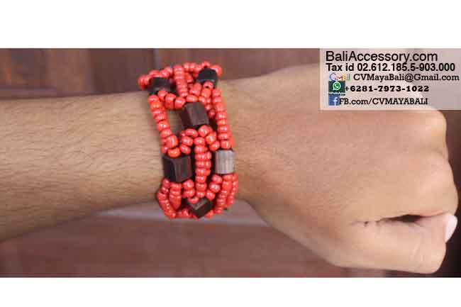 Beaded Bracelet From Bali Indonesia – Bali-Crafts.com