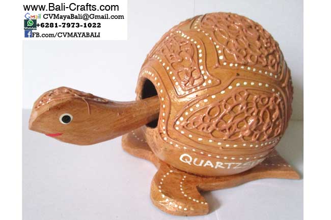 Coconut Shell Turtle Painted From Bali Indonesia – Bali-Crafts.com