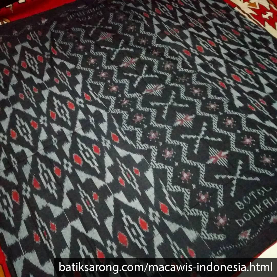 macawis421-3-macawis-indonesia – Bali-Crafts.com